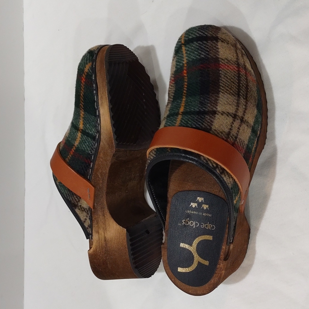 Cape Clogs Plaid Wooden Heels Slip On Clogs Size 36/ … - Gem